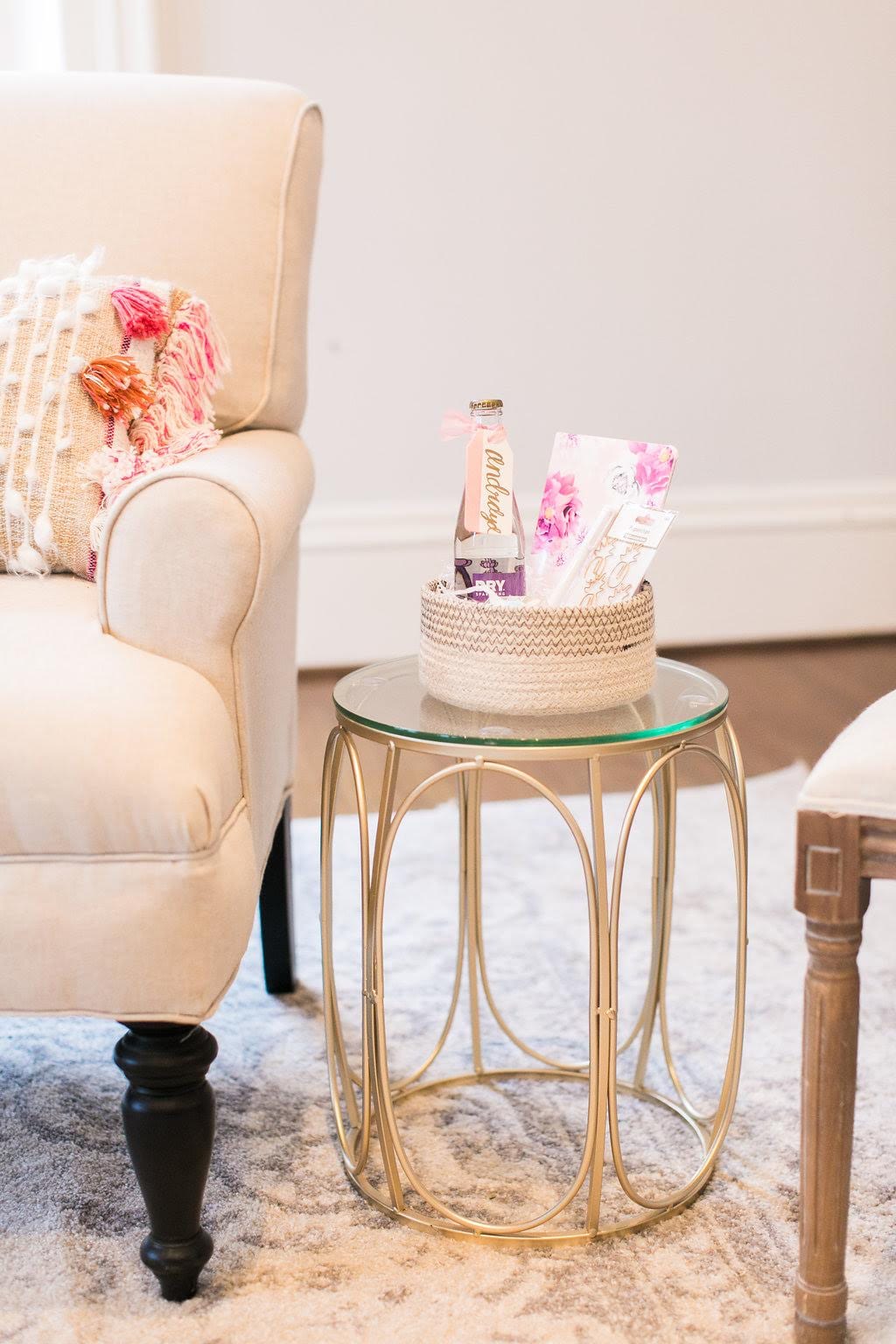 Gallery | The Prettiest Pieces Inventory